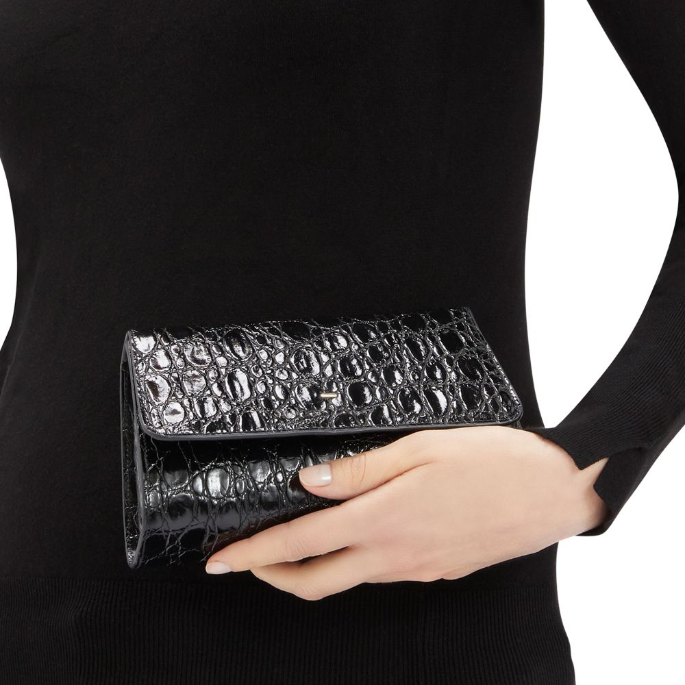CLEOPATRA MINI: Clutches Black | Giuseppe Zanotti