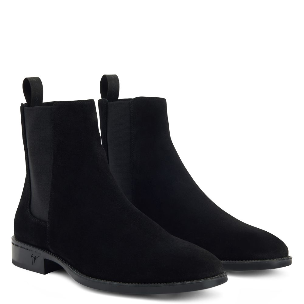 RYIM: Boots Black | Giuseppe Zanotti