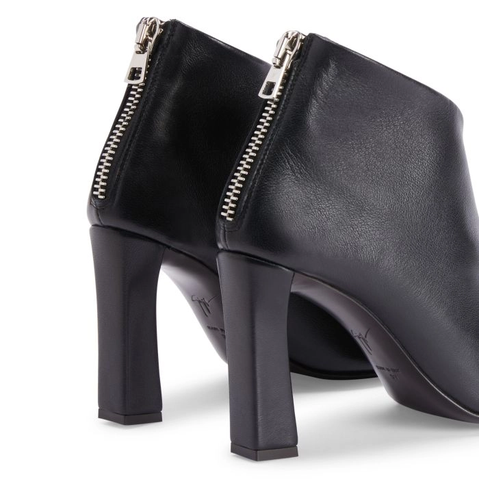LOSIE BOOTIE 90